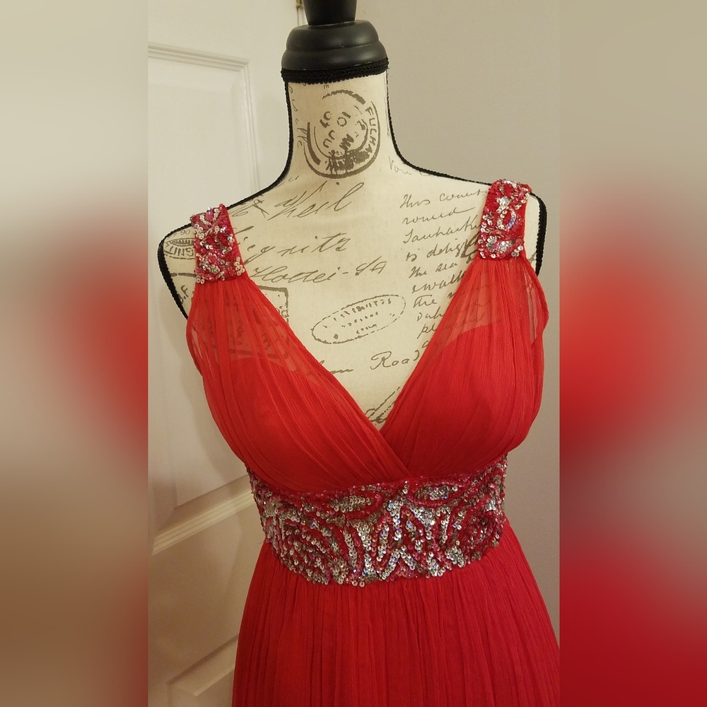 Red-Orange Sleeveless Sequin Prom/Charity Ball Dress … - Gem